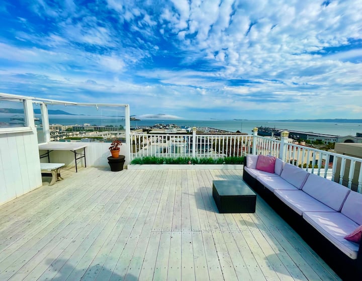 Stunning Views Historic Apartment In North Beach - Chinatown - San Francisco