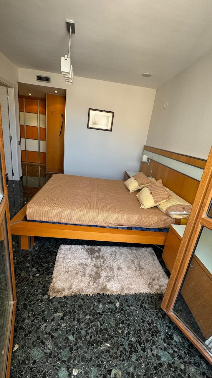 Habitación En Piso En Ontinyent - Onteniente