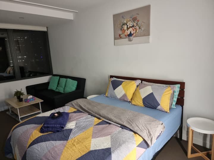 Central Studio In Melb Cbd! Opposite Skybus! - 墨爾本