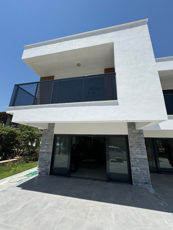 Milas ÖRen Denize 70 M Lüx Villa - Ören