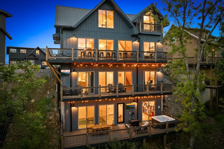 Best Of Both Worlds/near Pigeon Forge/lake Views - Douglas Lake, TN