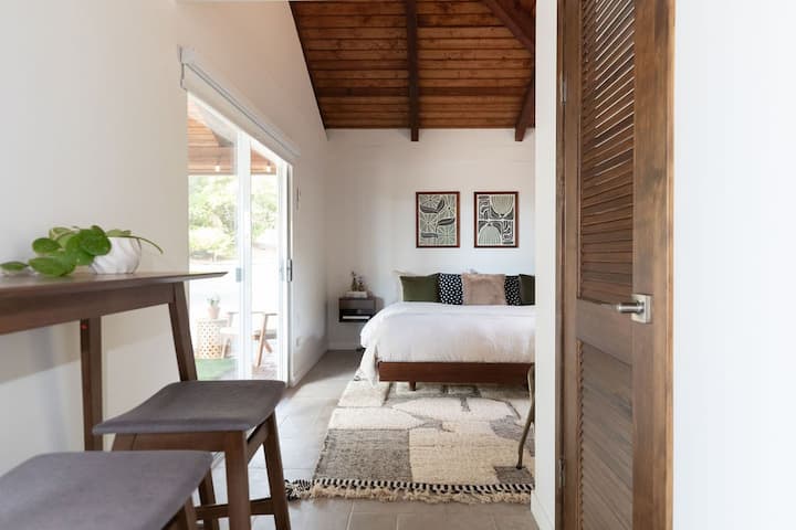 Charming Mountain Wine Country Escape In Escondido - Escondido, CA