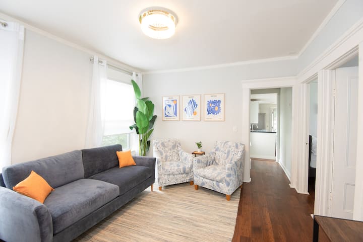 The Broadway Hideaway - Rhode Island