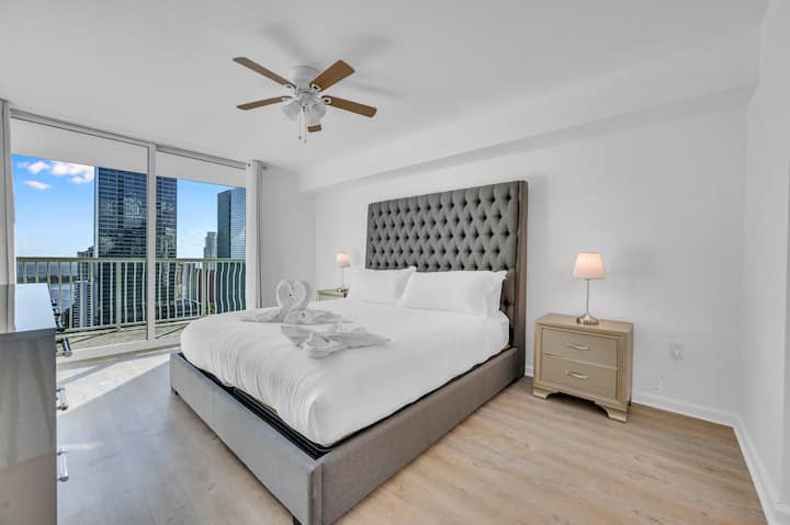 Luxurious Condo On The 39th Floor In Brickell - Miami