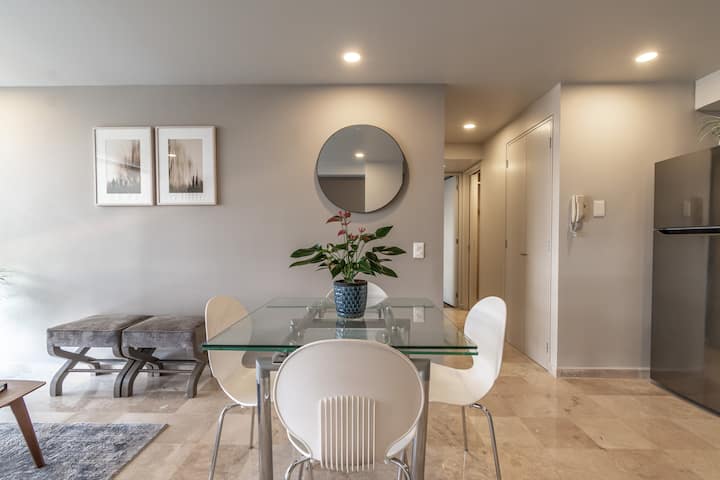 La Roma: Well Located, Cozy, 2br, Roof Top View - Mexico City