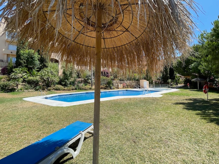 3-bedroom, Top Floor, Terrace - Sitio de Calahonda