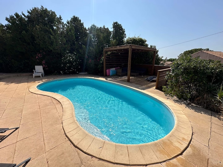 200 Sqm House With Pool - Marseillan