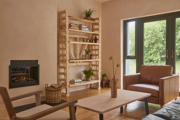 Yarn - Romy Deluxe Apartment - Ballycastle