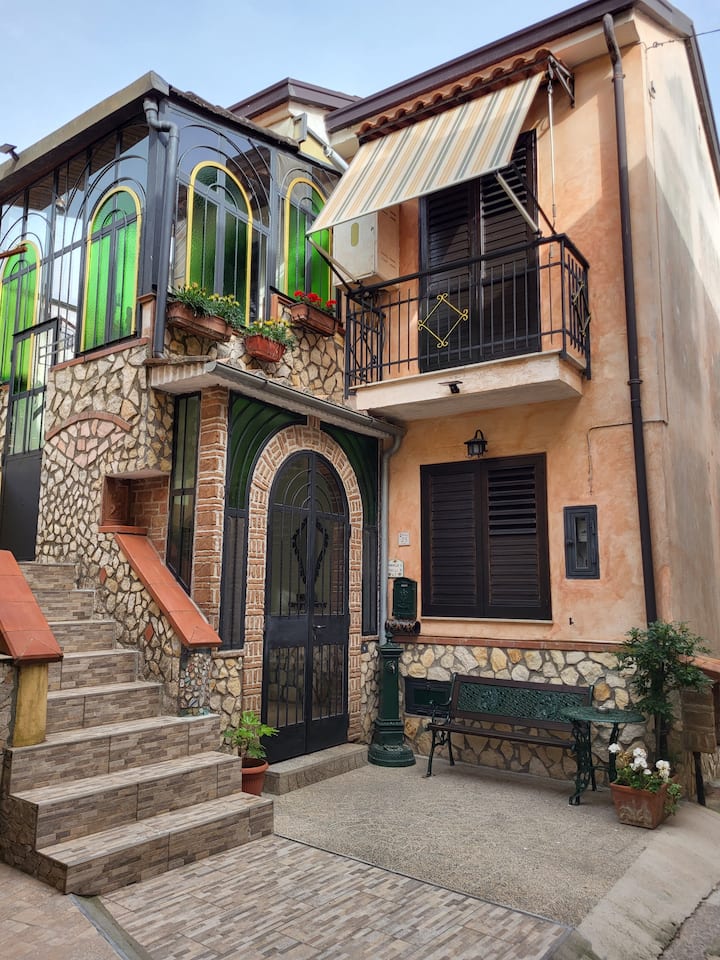 Amodio Apartments - Full House - Serino