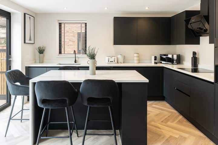 Luxury 4br City Centre House | Parking Long Stays - Liverpool, UK