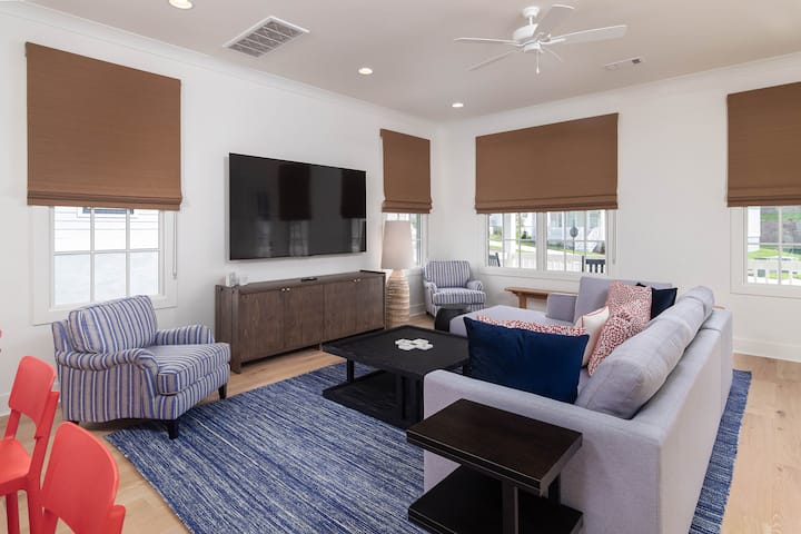 The Lamar Landing - Oxford