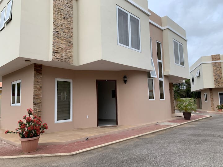 Francia 17 Apt H - Curaçao
