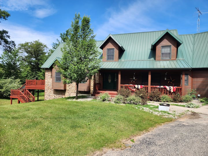 Wild Creek Lodge Of Whittemore - Michigan
