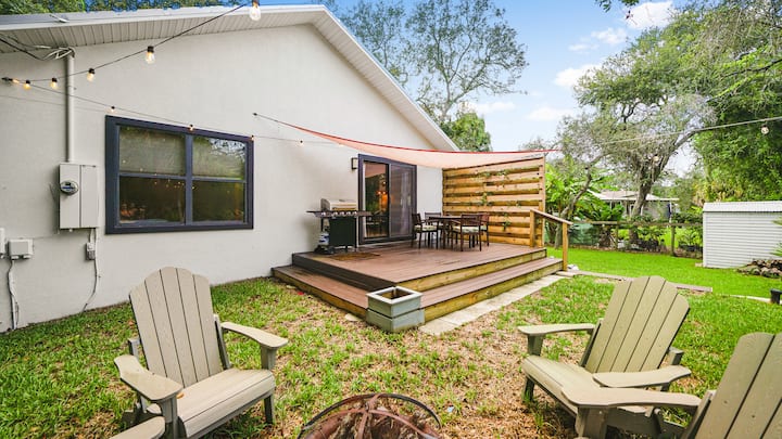 Minutes To The Beach & Downtown | Pet Friendly! - St. Augustine Beach, FL