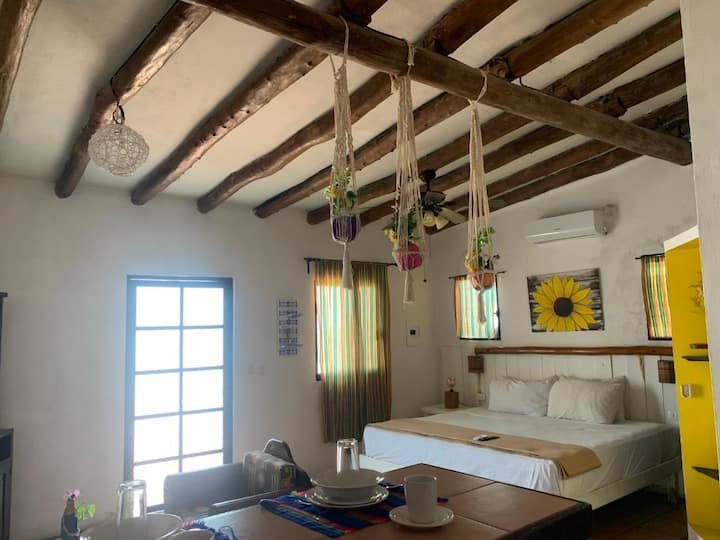 King Suite With Balcony @ Casa Caribe Cancun - Cancún