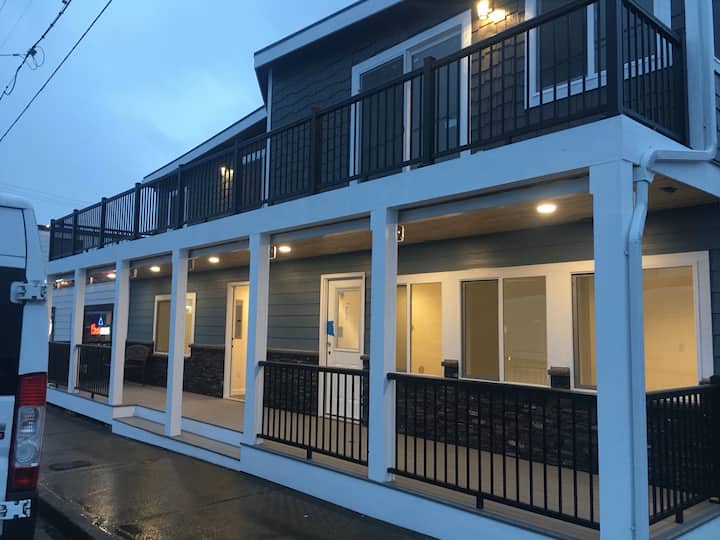 One Br Double Queen Suite W/deck - Ocean Shores, WA