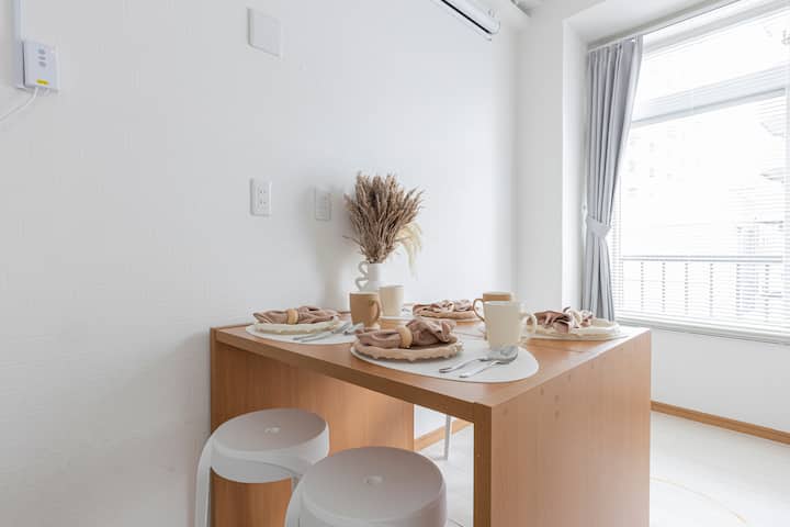 2 Min Ikebukuro, Cozy Modern 2 Beds+1mat Room,6ppl - Shinjuku City