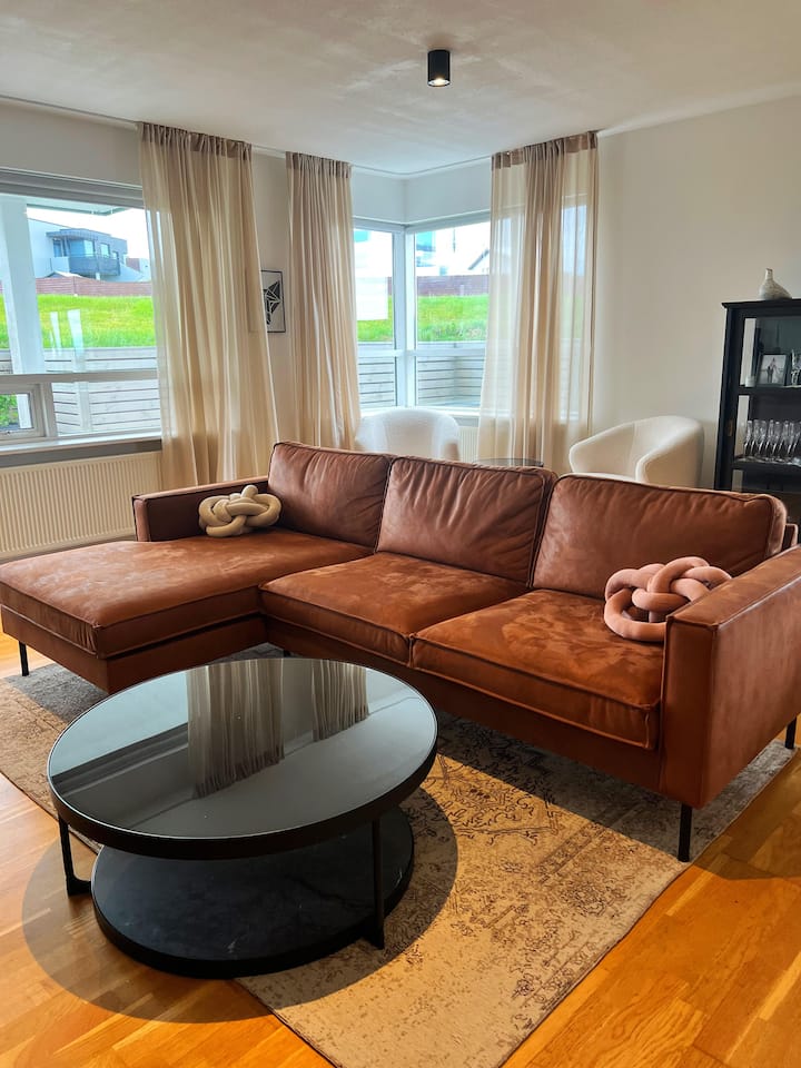 A Very Spacious Apartment In Capital Area Iceland - Reykjavik
