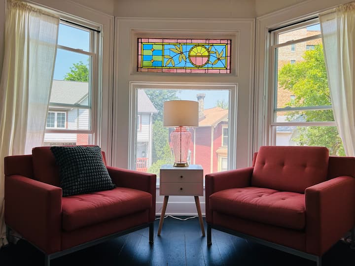 Humboldt Hideaway - Milwaukee