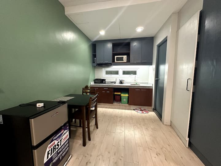 Center 1 Br Unit 3d In Legazpi - Legazpi City