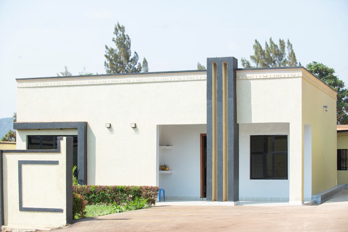 Madeleine House - Airbnb