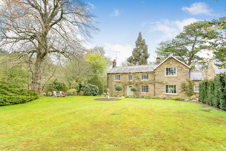 The Vicarage, Near Helmsley, North York Moors - Helmsley