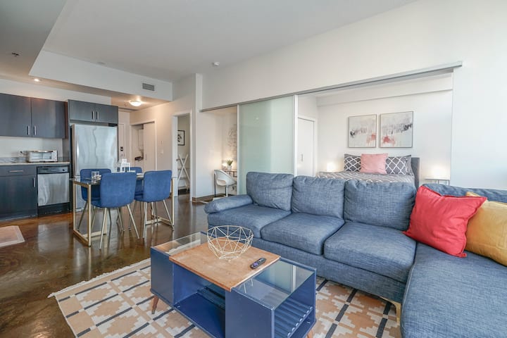Amazing Location Yyc - Close To Eats Drinks Fun - Mount Royal University