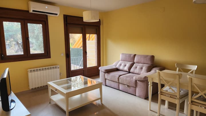 Apartamento Zeus - La Adrada