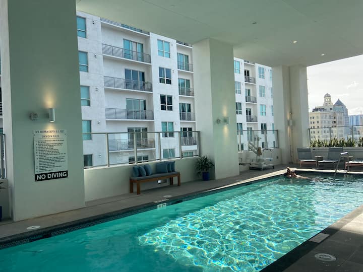 Downtown Miami With Amazing View - Miami, FL