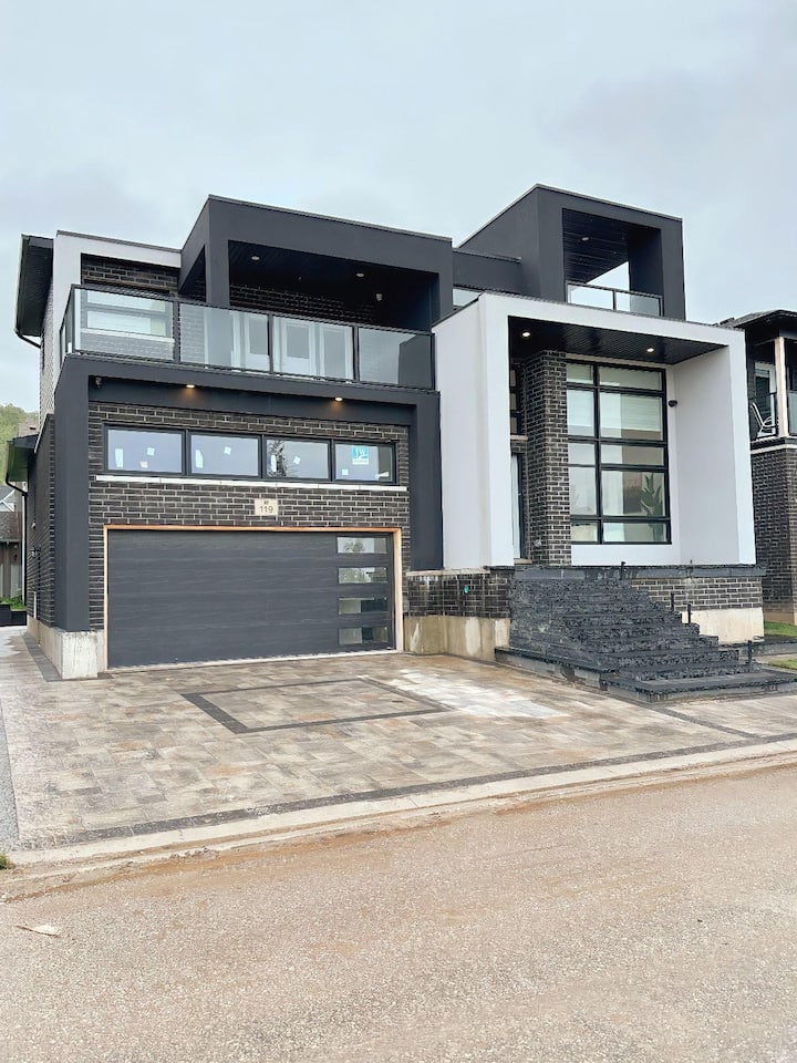 4br Luxury Home: Ski And Beach - Thornbury