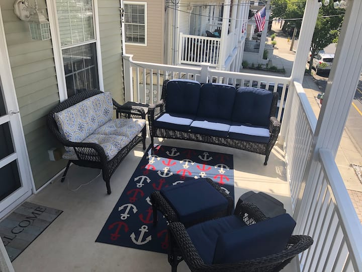 Walk To Beach & Boardwalk - Wildwood, NJ