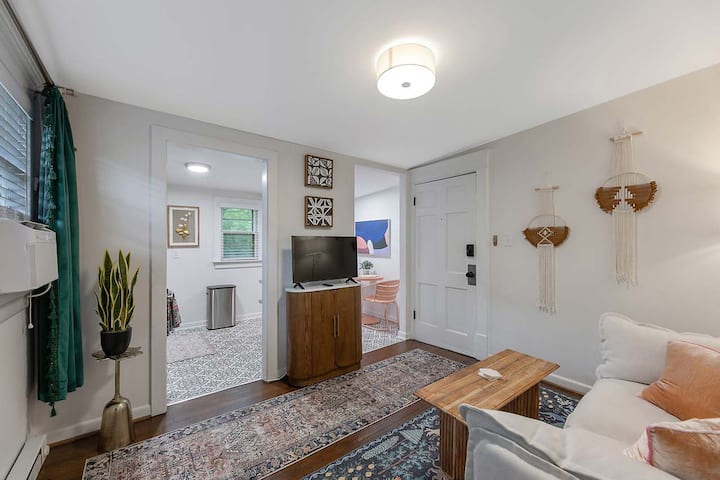 Walk To Downtown W/historic Charm - Raleigh, NC