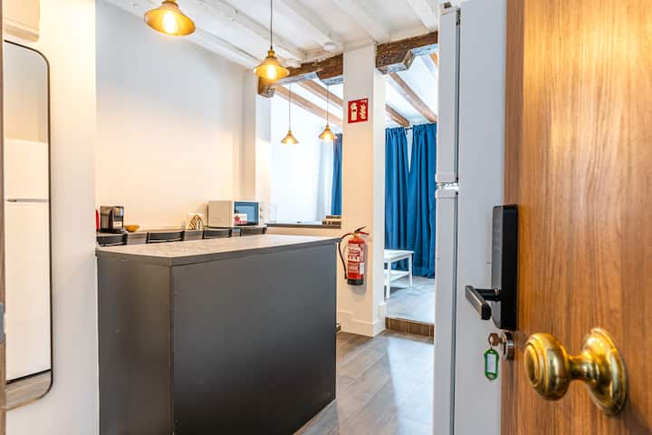 Vr Estudios Apartments 4d - Madrid
