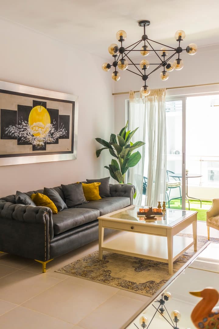 Luxury Stay In Evaristo | Top Malls & Restaurants - Santo Domingo