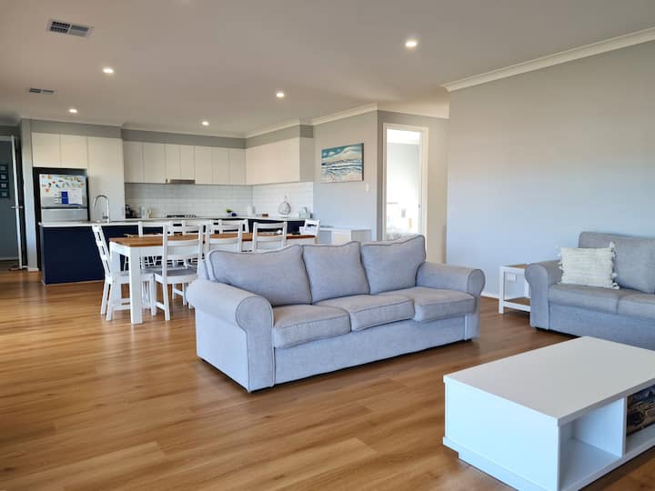 Sun Of A Beach - Moonta