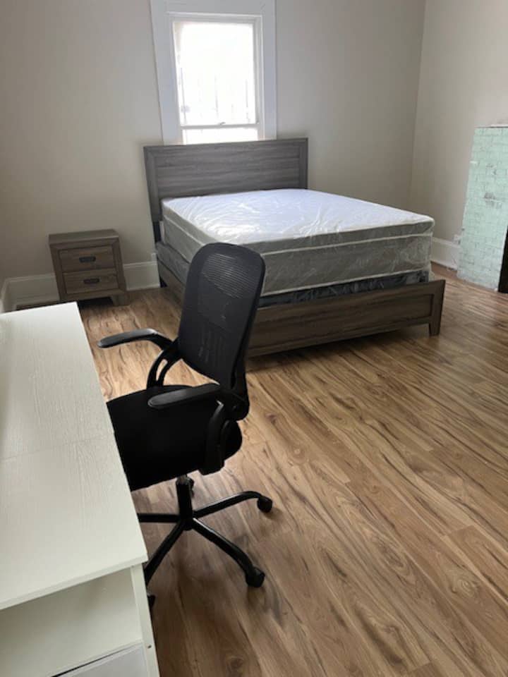 Ga Tech Housing Available Now! Mercedes-benz Stadm - Atlanta, GA