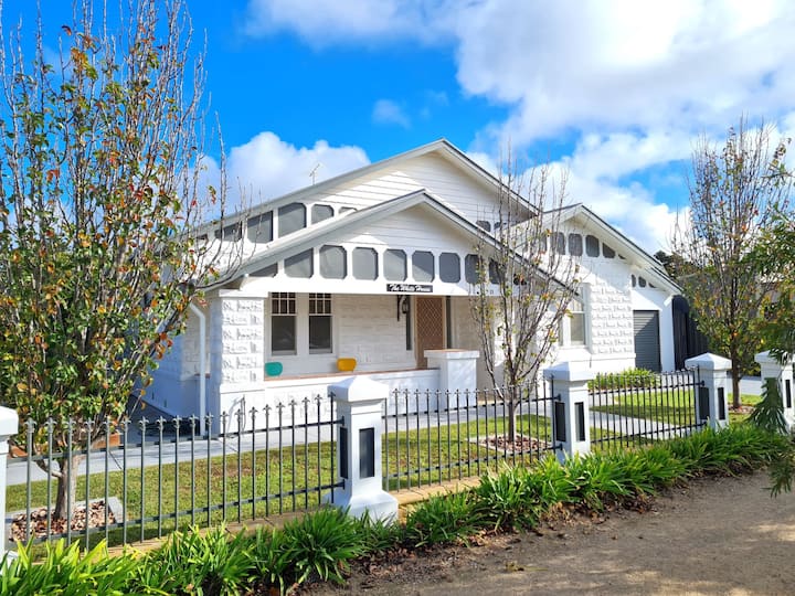 The White House - Stansbury