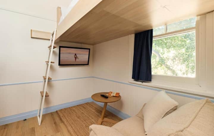 Single Loft Ensuite Room In The Heart Of Bondi - Bondi Beach