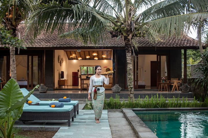 Ubud Warmth N Family Feel Villa - Ubud