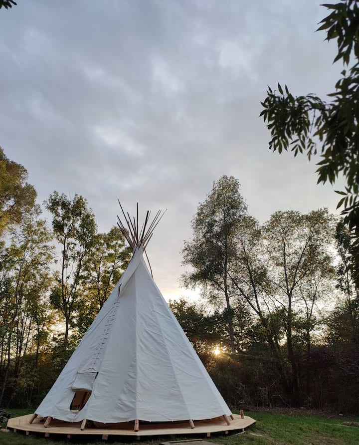 * Tipi In Der Natur-wurzelhof* - Donauwörth