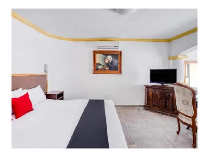 Capital O Gran Hotel Campestre -Junior Suite - Celaya