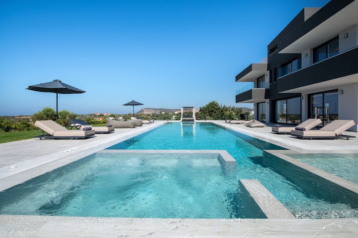 Omnia Luxury Villa, 100m2 Pool, Whirlpool & Gym - Griekenland