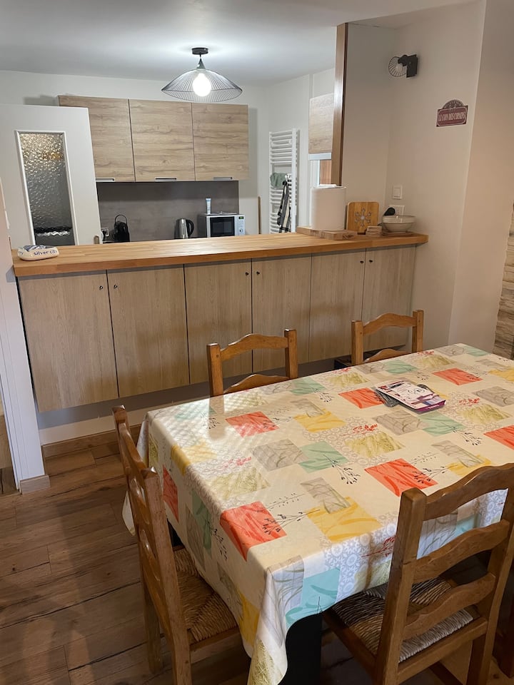 Gd Appartement Rénové 8-9 Pers - Les Angles