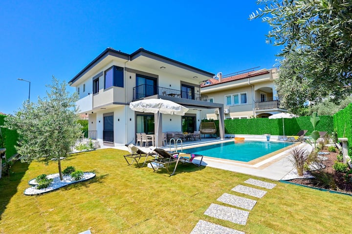 Fethiye Merkezde Lüks Villa - Fethiye
