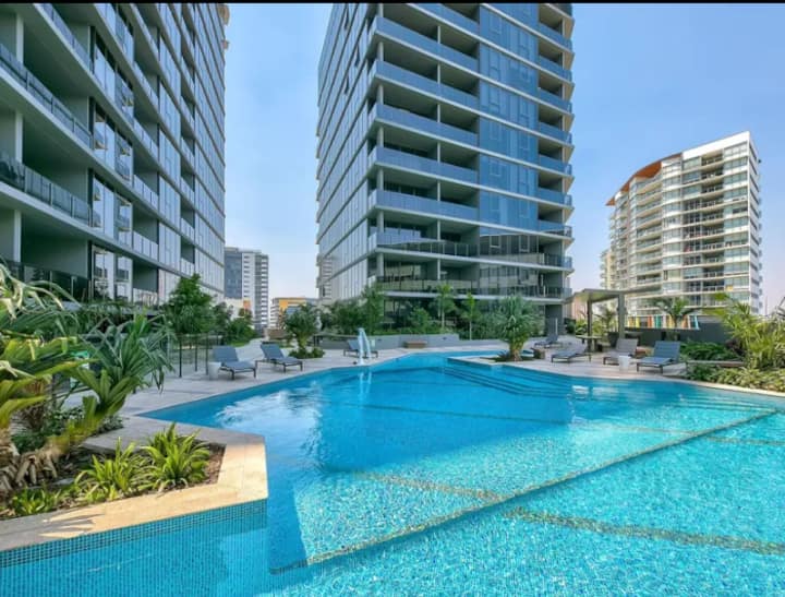 Brisbane One 1b1b - Brisbane