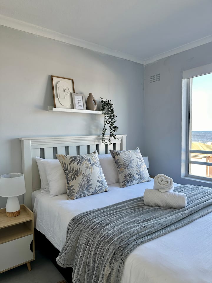 Seaside Serenity - Hermanus