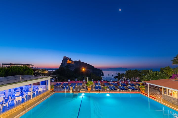 Offerte Per Viaggiatori Singoli - Procida