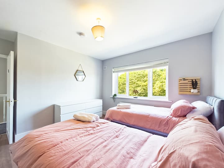 12-bed Corporate Stay Waterford - Waterford