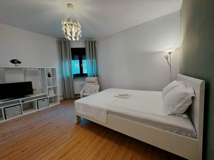 Abbey Inn Romana - Bucharest