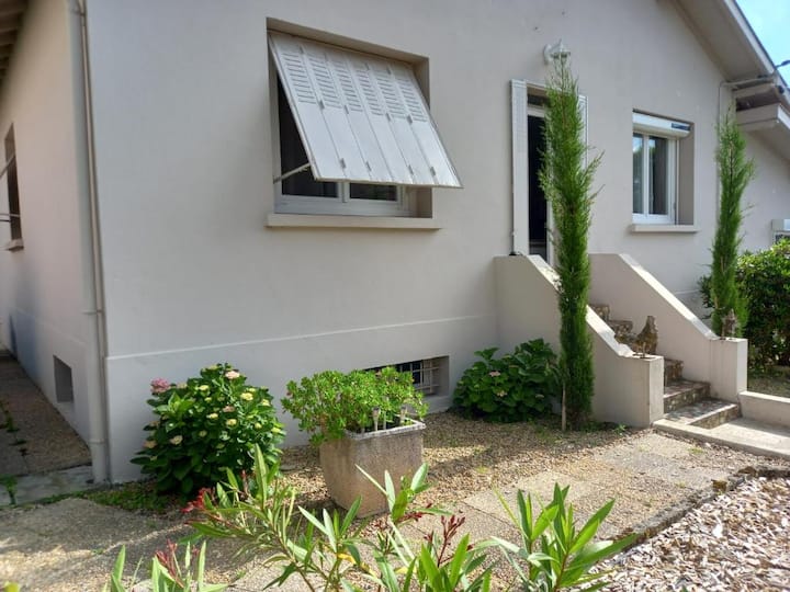 Maison Avec Jardin Et Terrasse - Tarbes